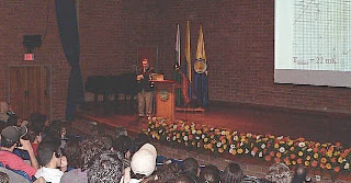 Premio Nobel Douglas Osheroff visita la Universidad EAFIT