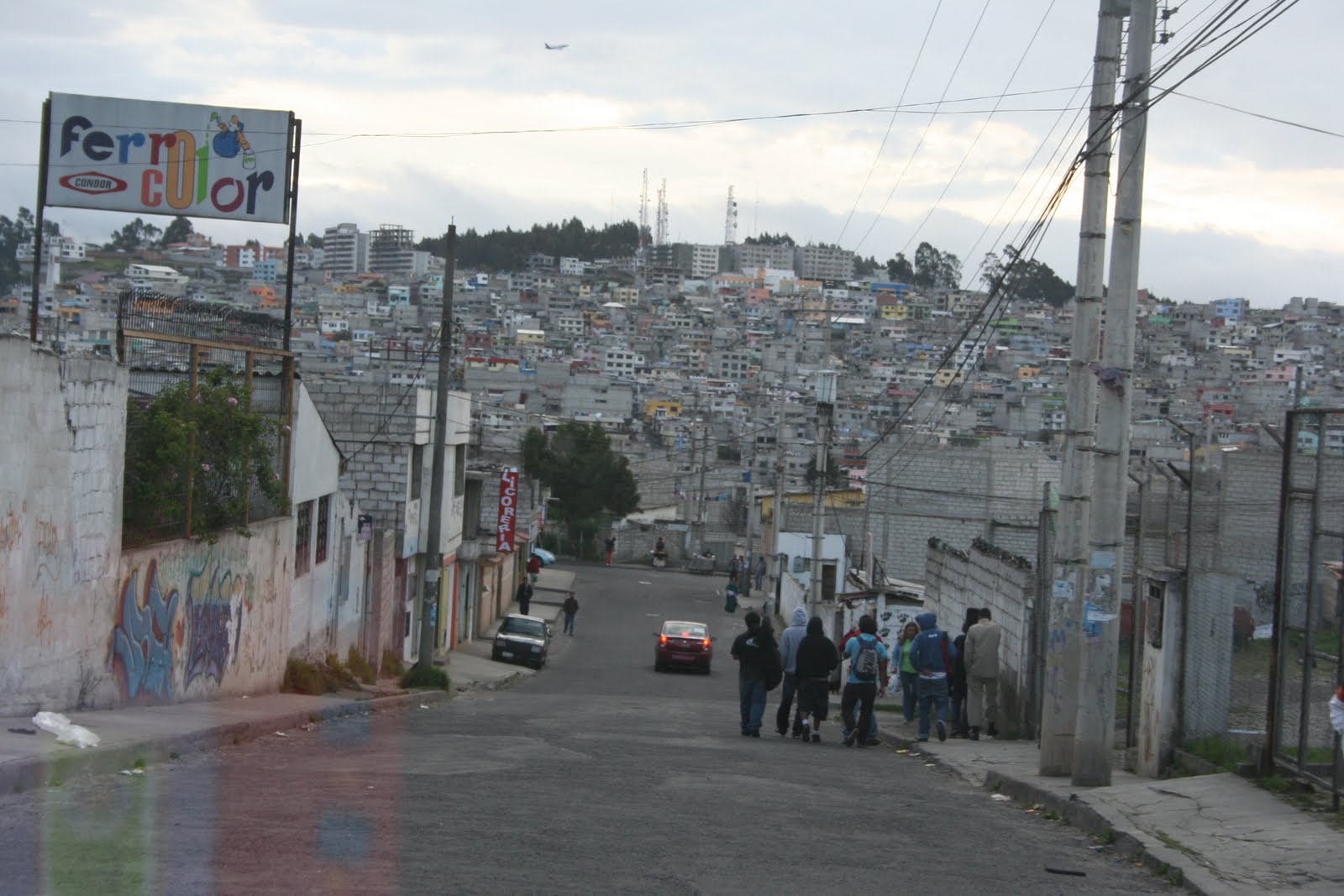 Tutens in Ecuador: Reaching students in the poverty stricken areas of Quito