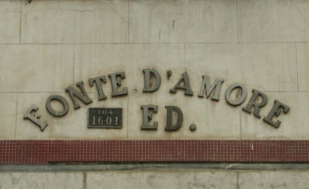 C A R A C A S: 155. Edificio Fonte D´Amore