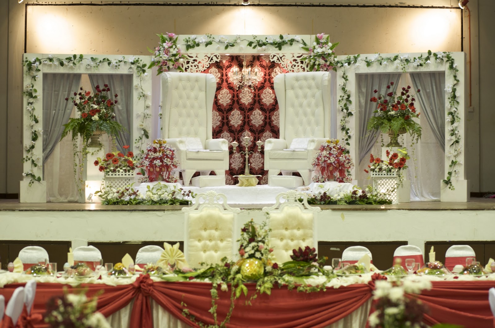 First One Resources: tema- merah putih