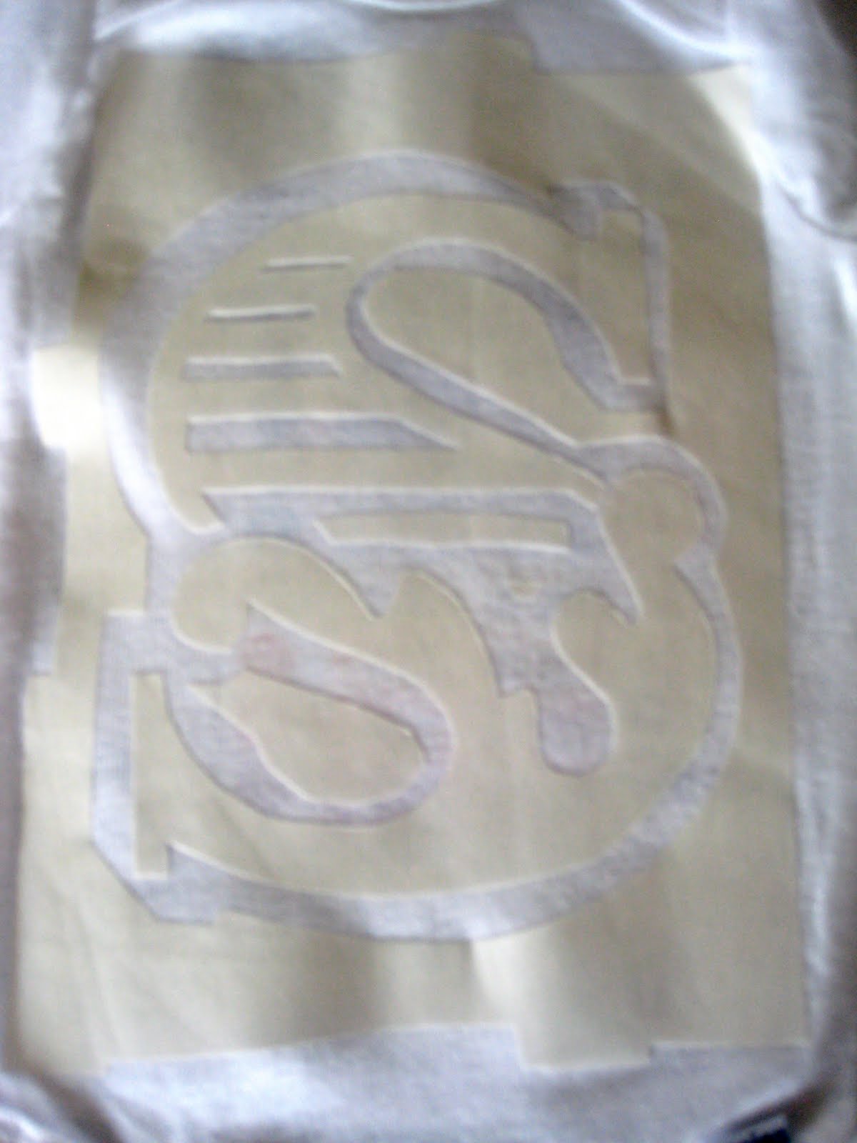 Mmmboppin': Freezer Paper Stencil Tutorial