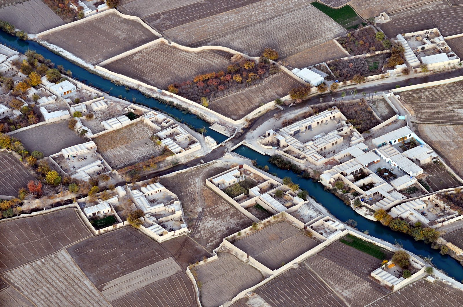 Helmand Blog - Afghanistan: PICTURE: Helmand valley from the air