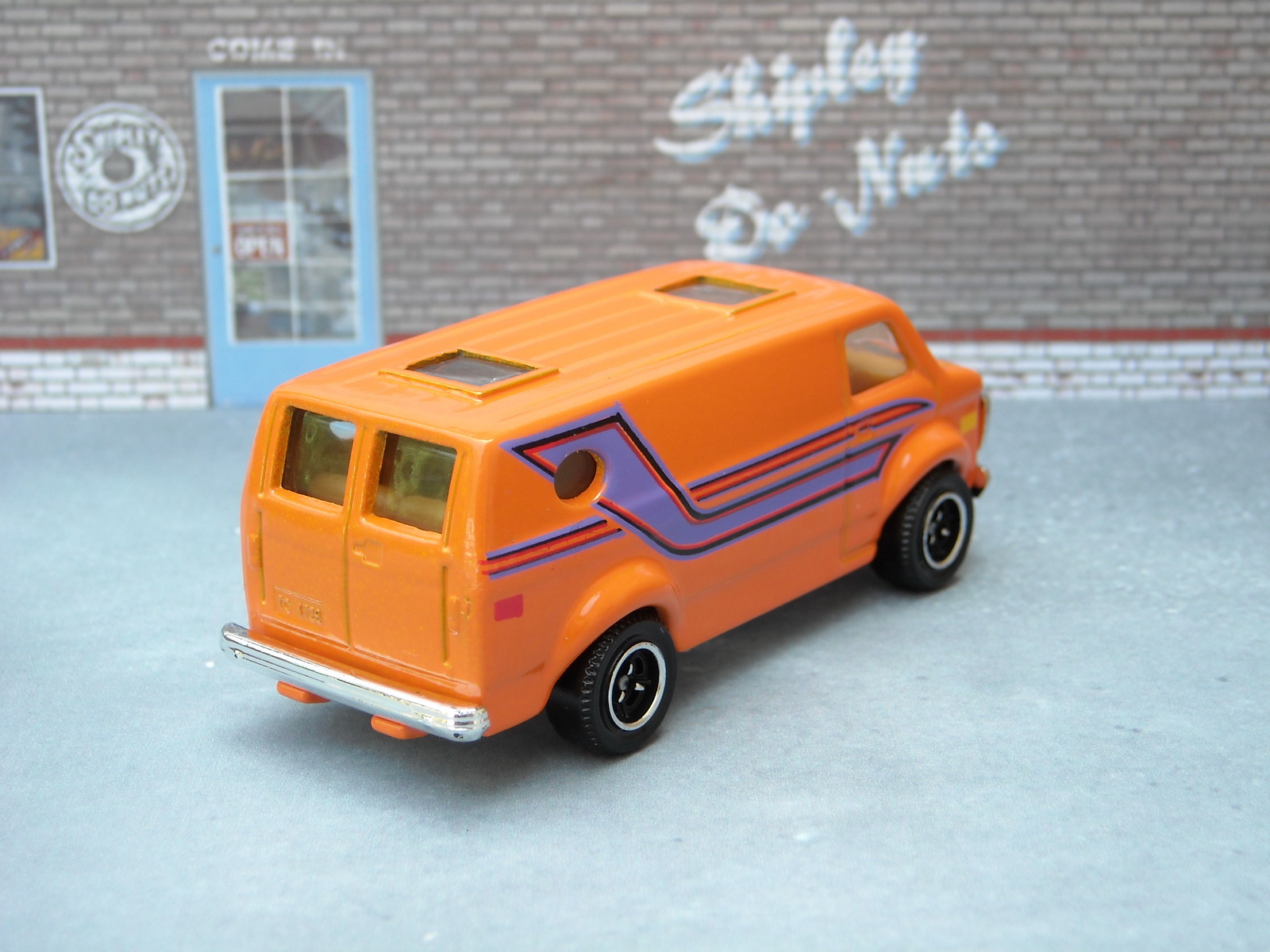 Matchbox Memories: Matchbox MB-40 Chevy Van - UPDATE