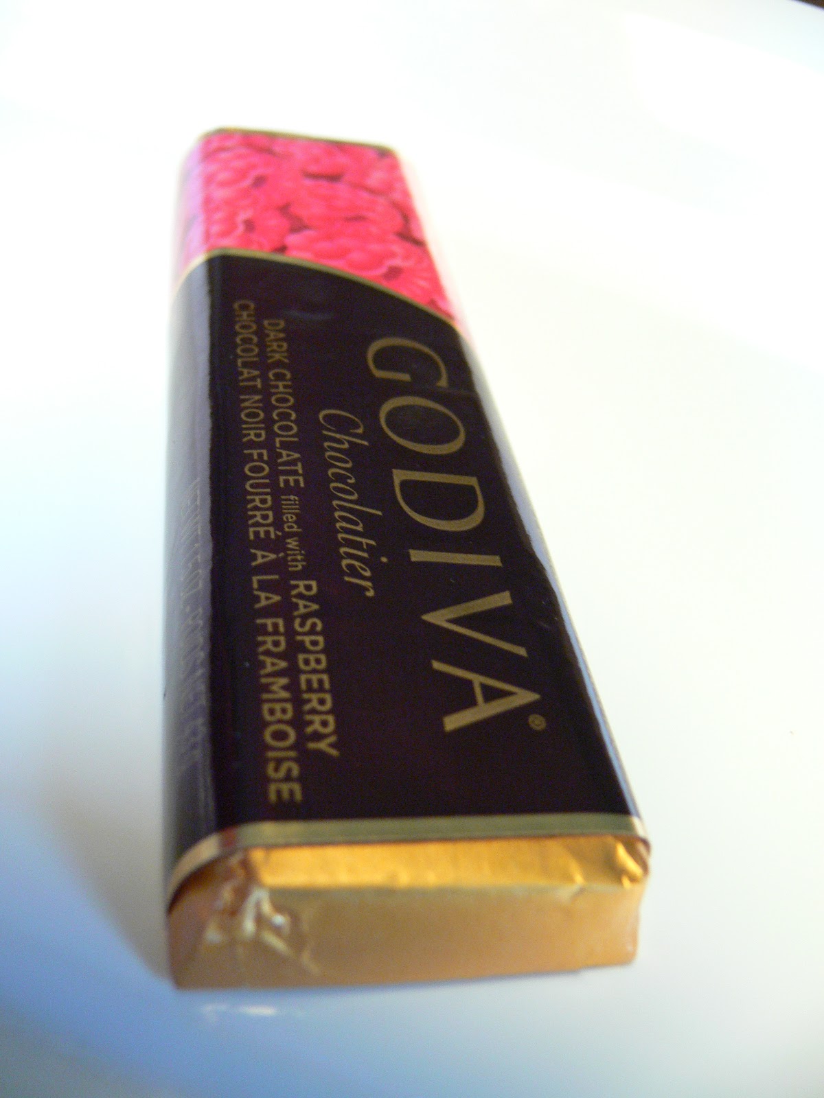 The Ultimate Chocolate Blog: Raspberries and dark chocolate - the best ...