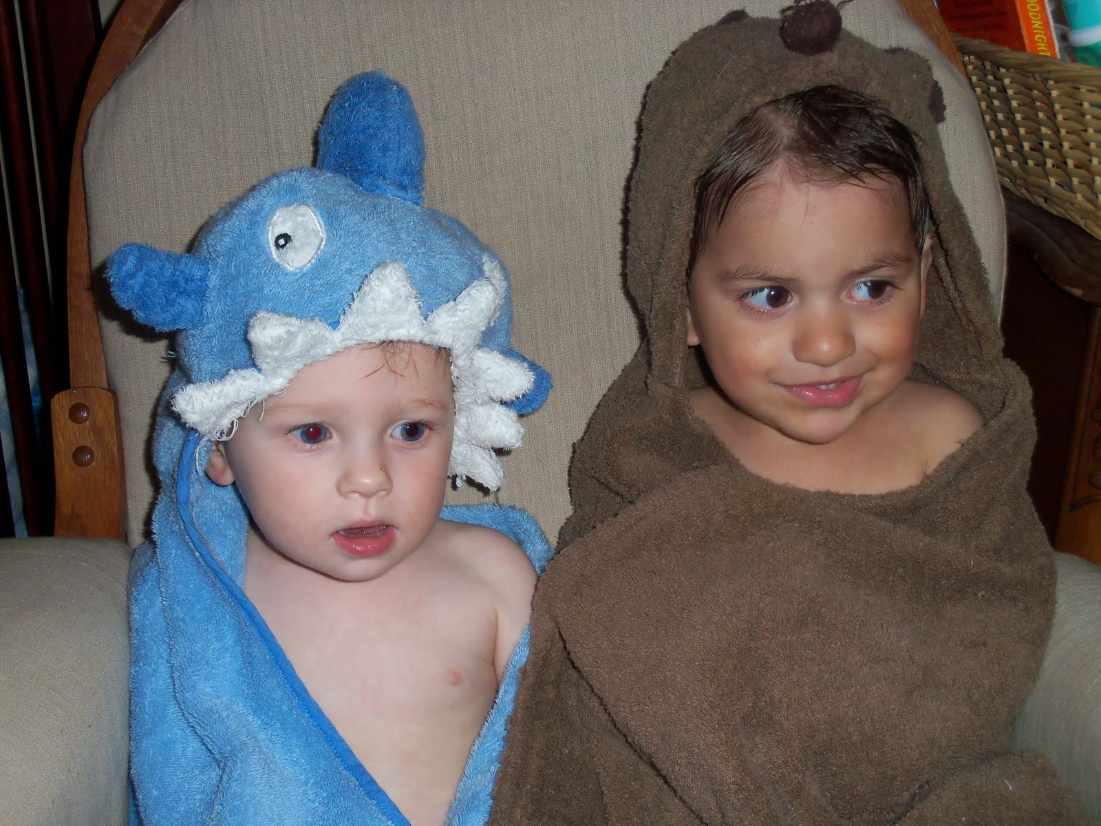 the cox family ragamuffins: Rub a Dub Dub, 3 boys in a tub!