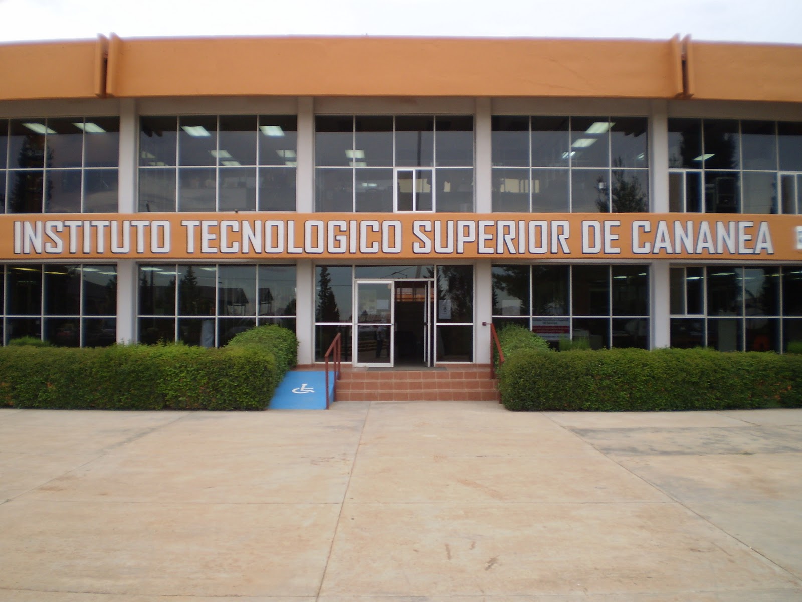 Fernando: INSTITUTO TECNOLOGICO SUPERIOR CANANEA