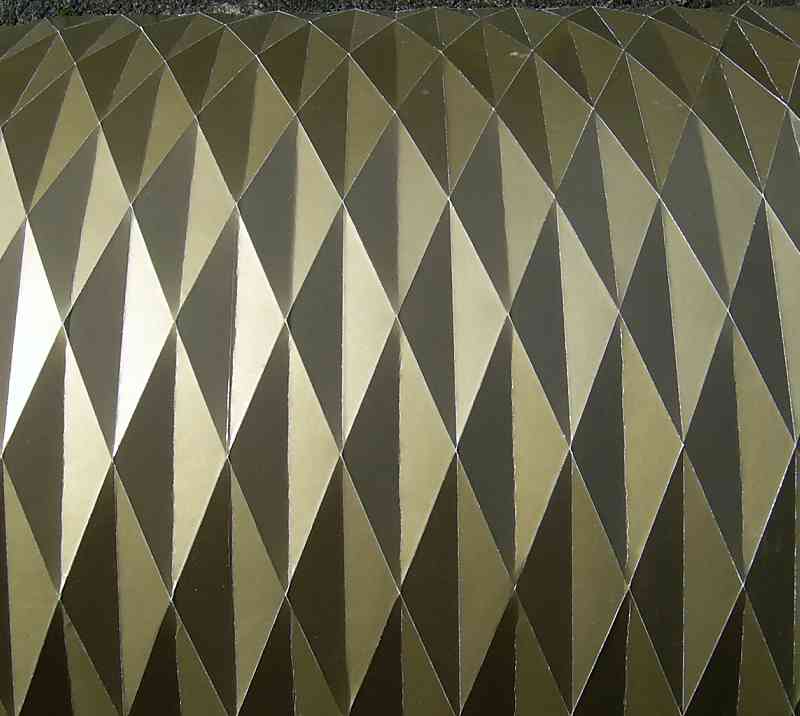 para.Normal: Folded Plate Structure