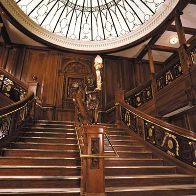 R.M.S TITANIC ship of dreams