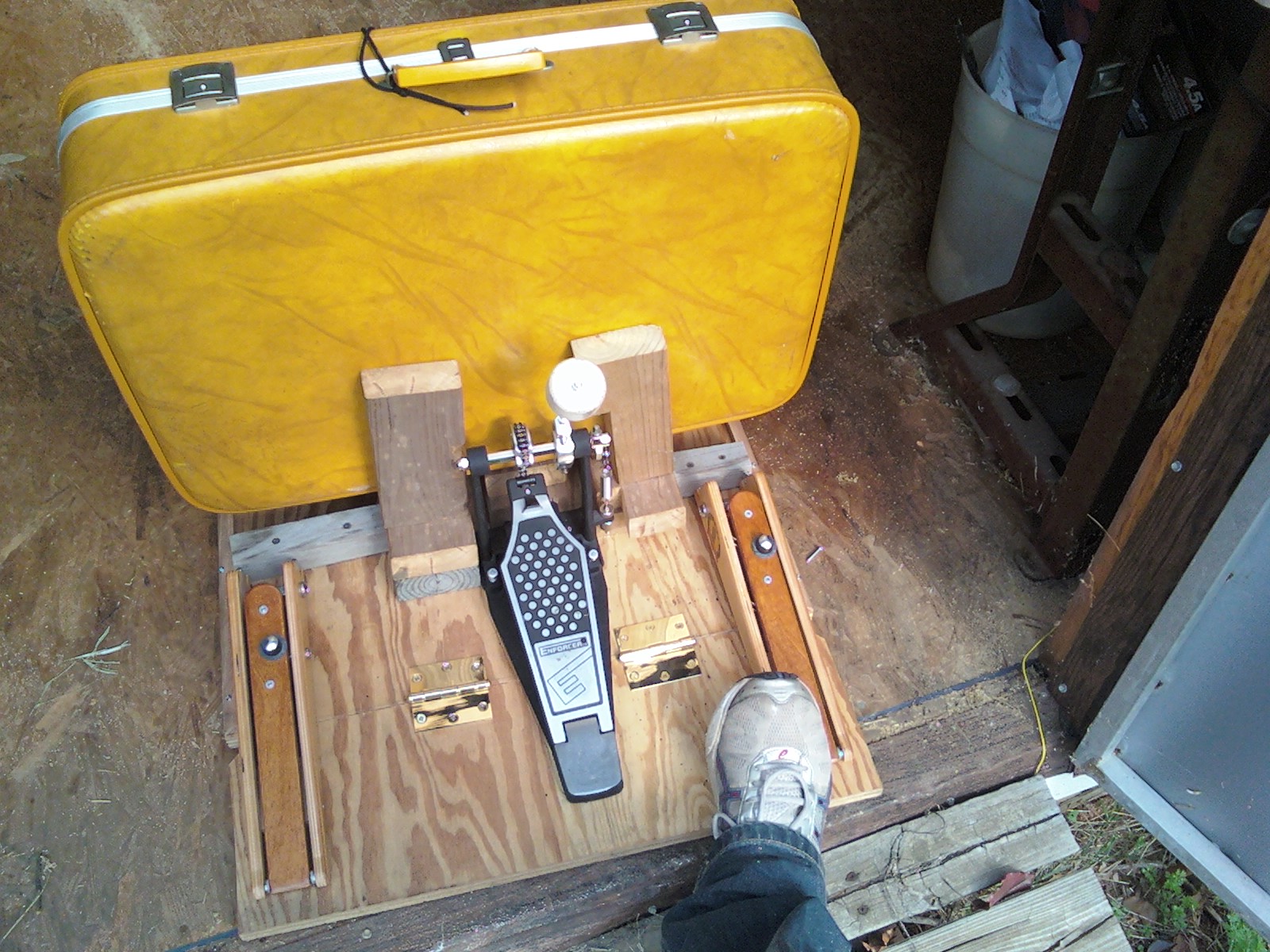 How I Built A Suitcase Bass Drum with Farmer Foot Drum Cymbals | Milo ...