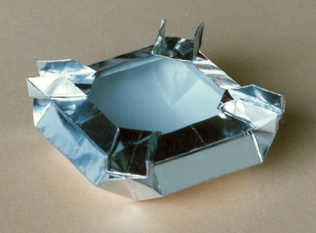 F. ZIEGLER : Origami à Nancy et autres billevesées: Cendrier de David Brill