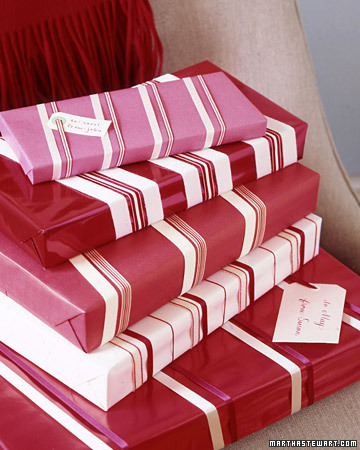 Day 3: Brown Sugar Shortbread and Gift Wrapping Ideas - Dishes and Designs