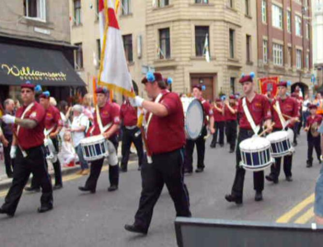 Orange Order March Perth: Heart of Midlothian Edinburgh Orange Order ...