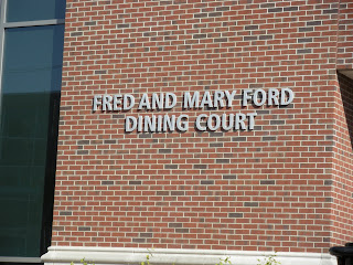 Ford Dining Court Evaluation: Ford Dining Court: An Evaluation