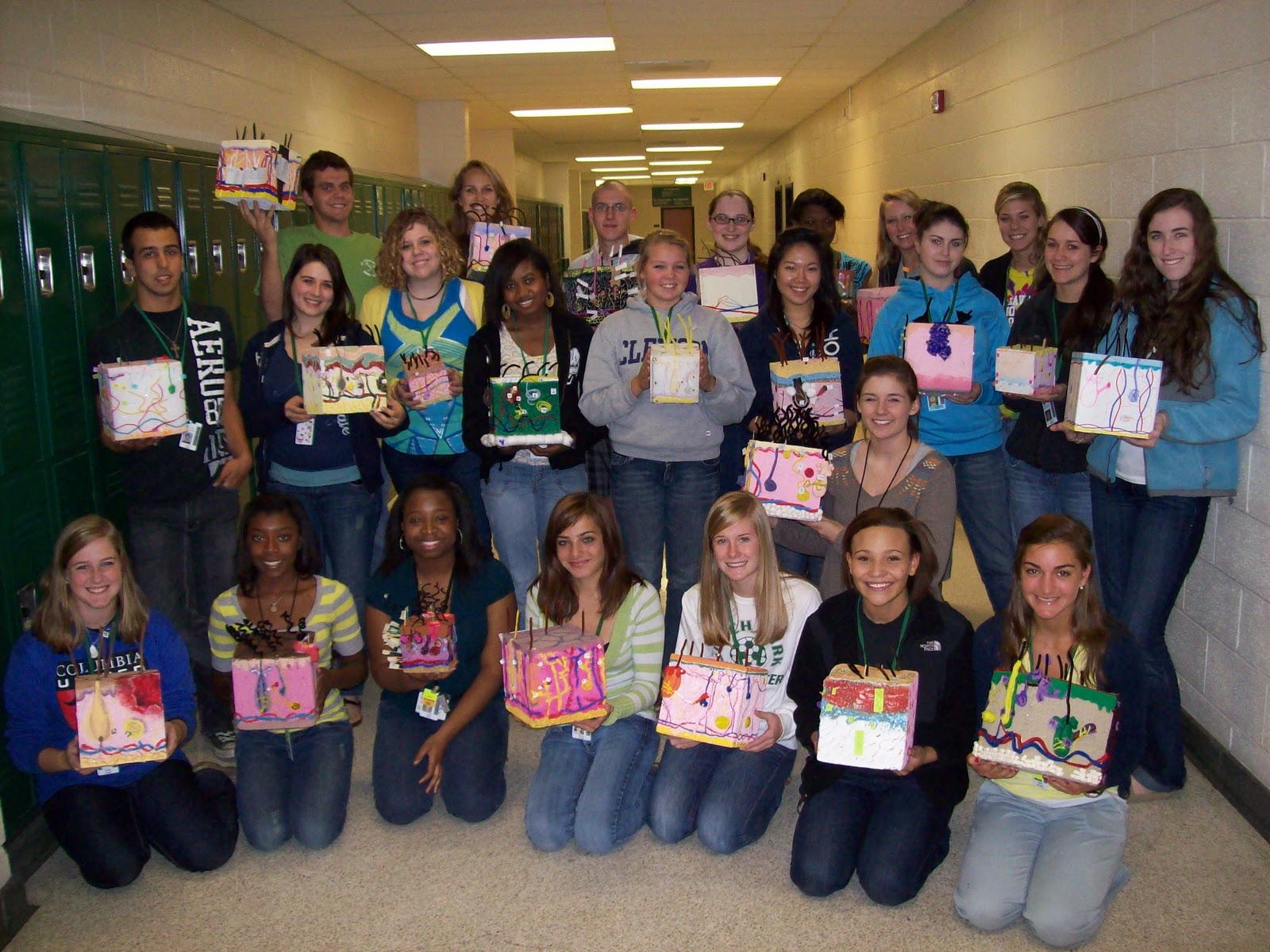 Silver Fox Report: Dutch Fork Students Build 3D Models of Human Skin!