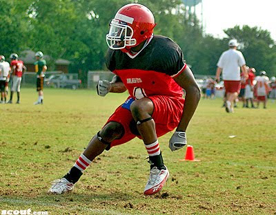 Amerikai Football: Defensive back az elkapóval