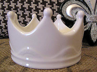 Cutepinkstuff...AND MORE!: Crowns