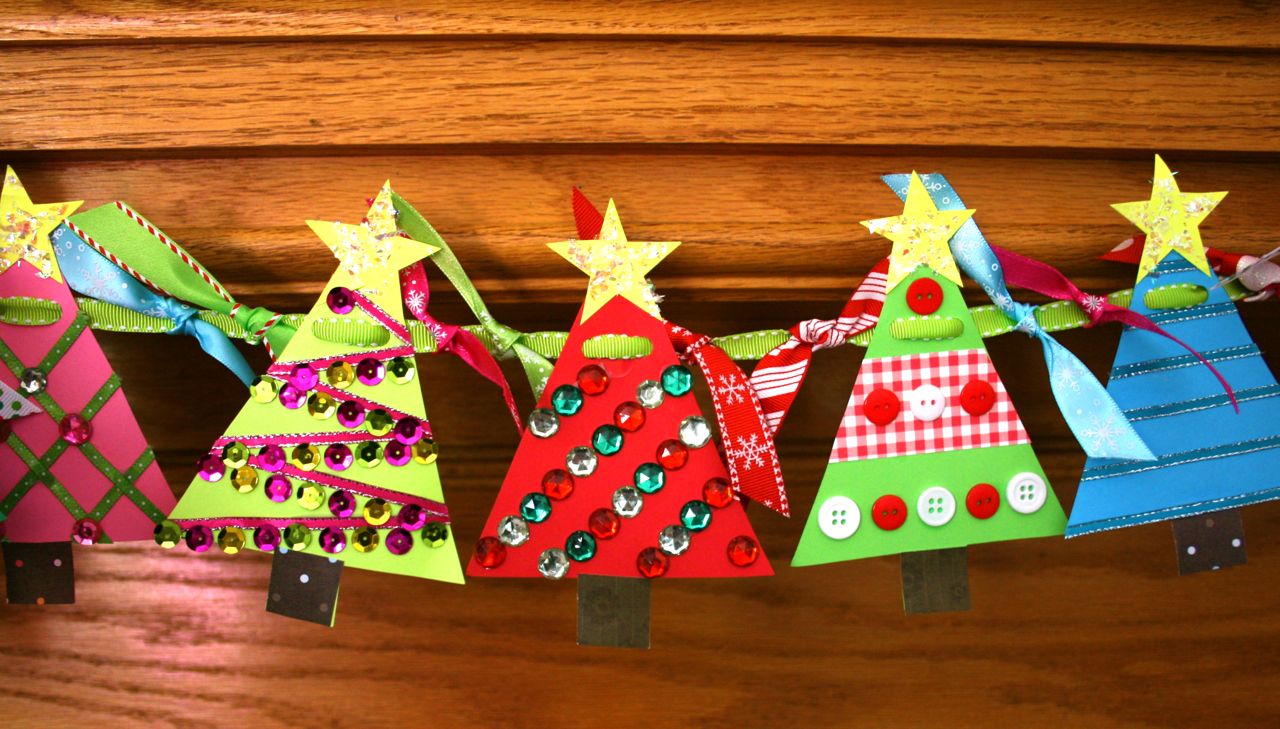Smart-Bottom Enterprises: Christmas Tree Banner Craft Kit