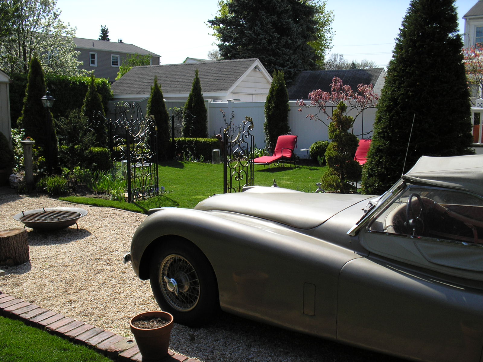 The Style & Design of : DEAN YODER: Dean and Jonathan's Gardens (Part 1)