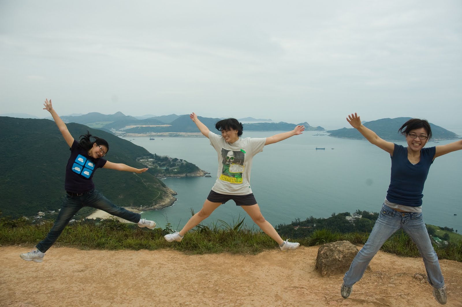 Hiking Dragon's Back | hungry for HK