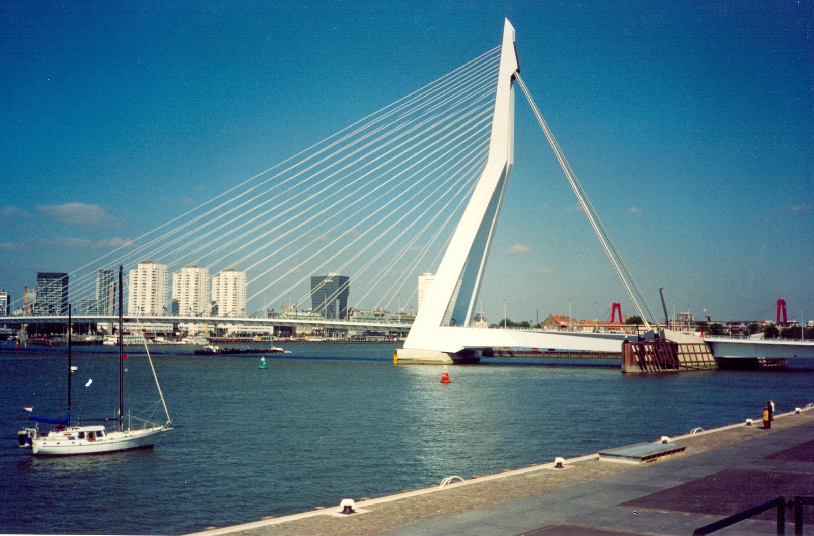 Rotterdam Destijds: Rotterdam de Stad bij Dag en Nacht