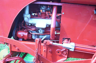 Trator Antigo: Trator B.M.B. President