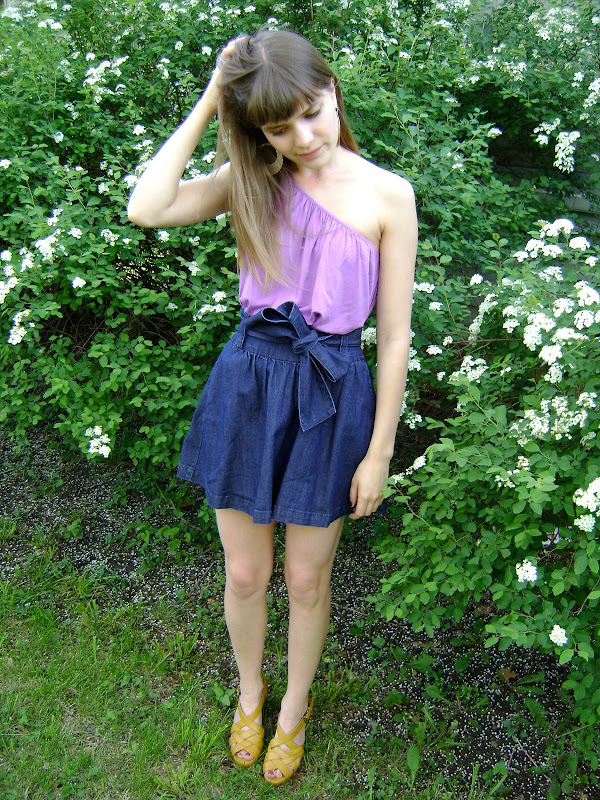 KANSAS COUTURE: Scantily Clad