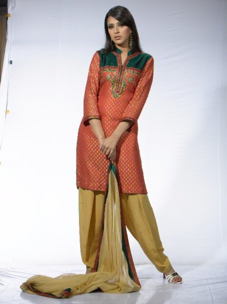 MODELSMK: Lux Superstar Bidya Sinha Saha Mim Model And Actress Wallpaper