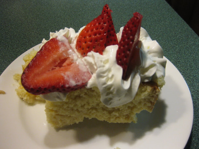 My Life On A Plate: Tres Leches Cake