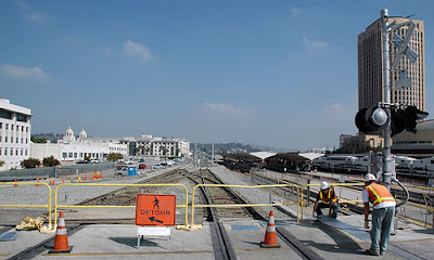 Transit LA: Gold Line East LA Extension Continues