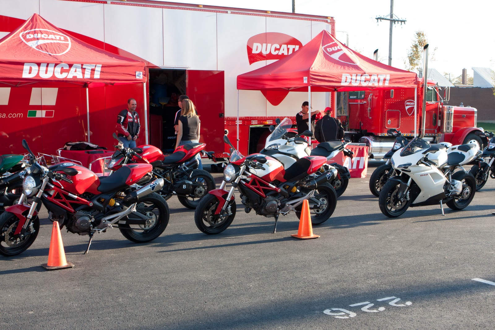 Gateway Ducati Owners Group: Even More Photos of Demo Day