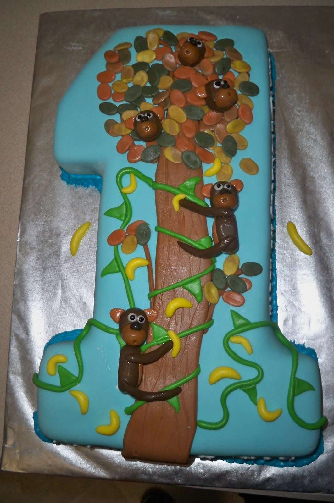 "Grace of Cakes": Monkey Cake for 1st Birthday