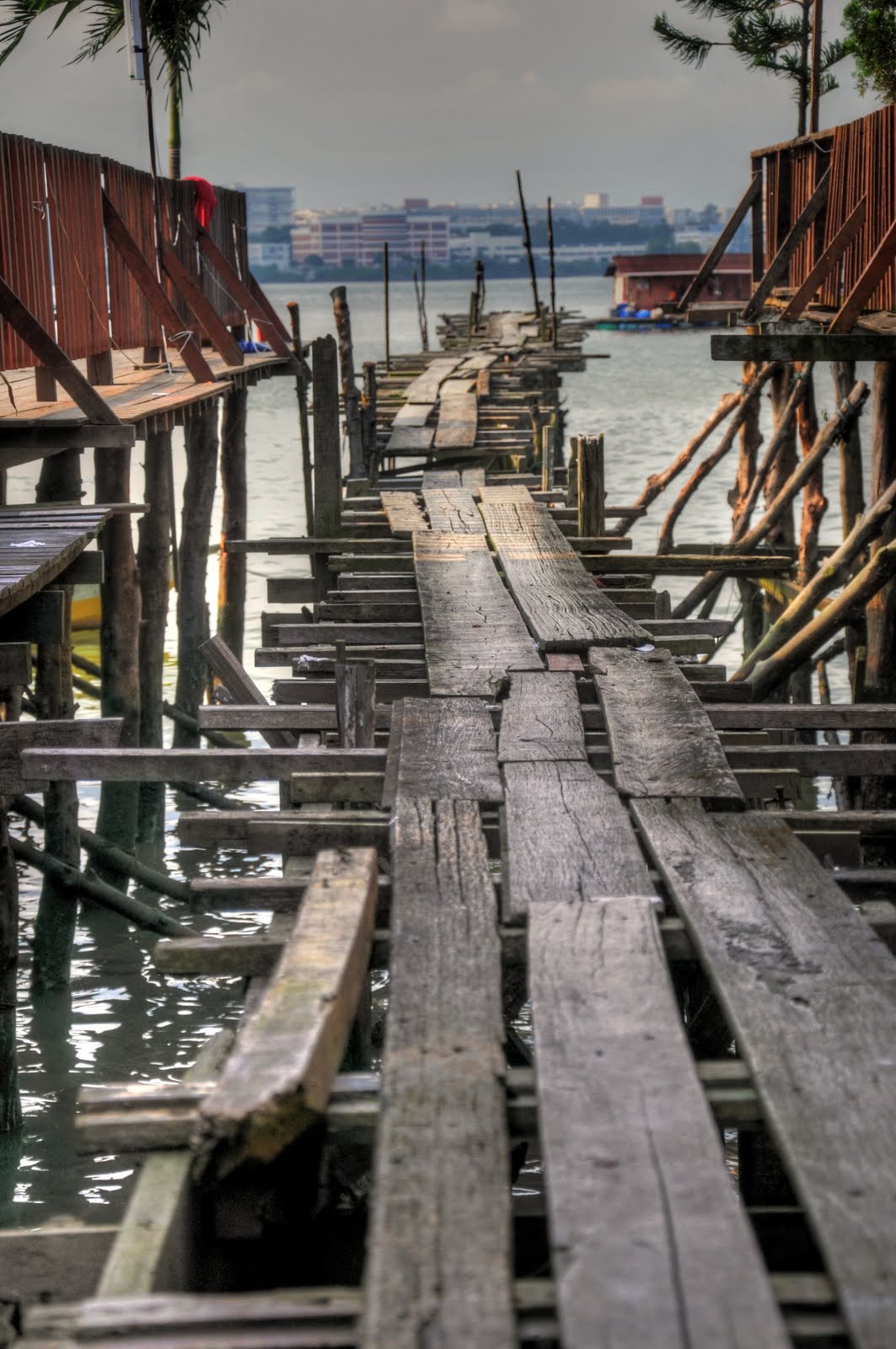 MANSAM DARKROOM: Timber Jetty 1 - Senibong JB