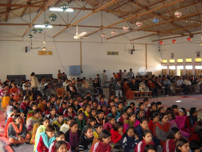 JAWAHAR NAVODAYA VIDYALAYA SARDARSHAHR CHURU: photo collection