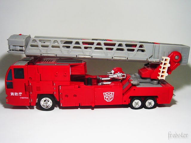 Transformers : Optimus Prime: Robots in Disguise - Fire Convoy
