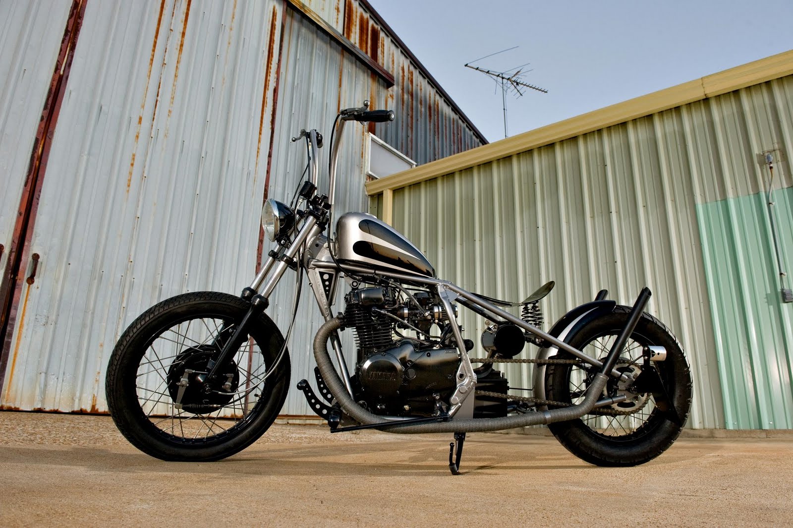 Tail End Customs: 1981 Yamaha xs400 Custom Bobber Build
