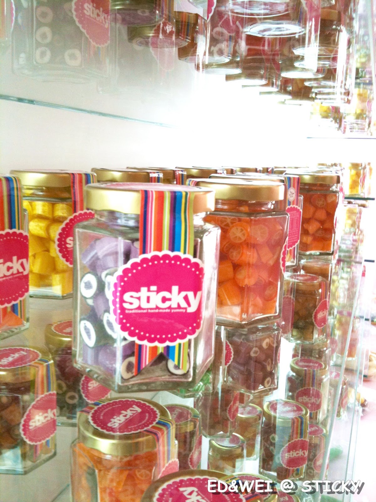 EDyew - The Cr@zy W@ll Streets: Sticky the traditional hand made yummy ...