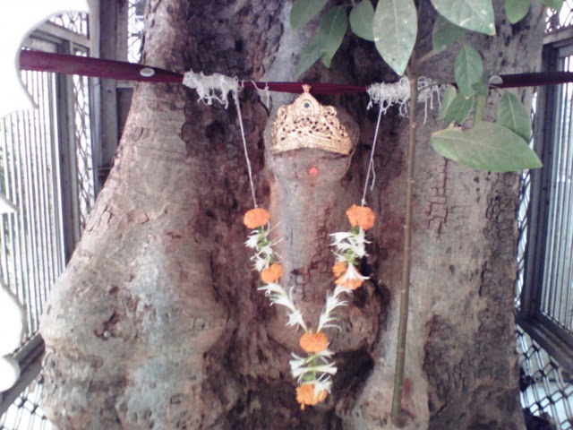 Shirdi Sai Baba Temple Information.: Shri Sai Dwarkamai Mandir-Bandra ...