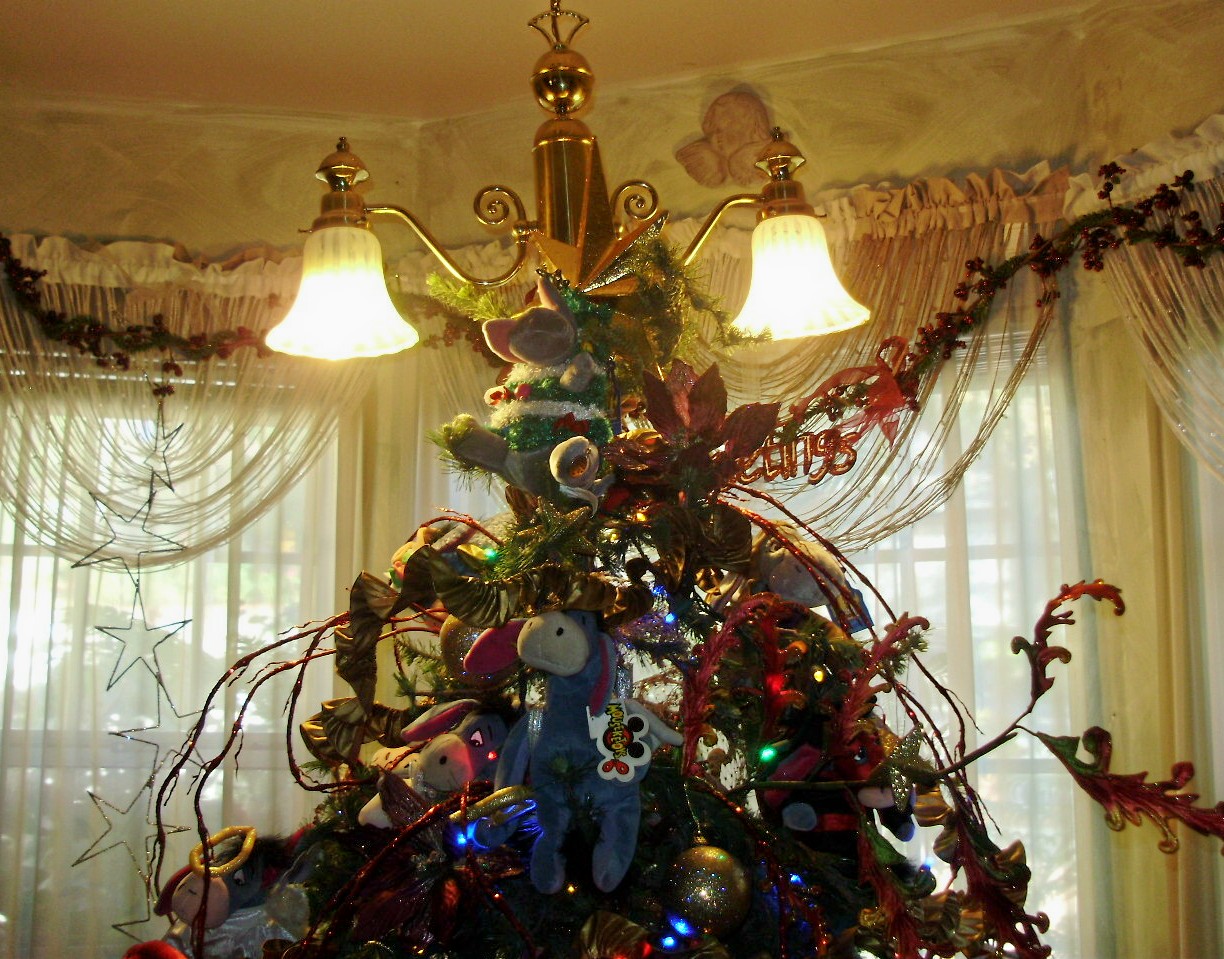 Martha's Favorites: THE EEYORE TREE IS DONE!