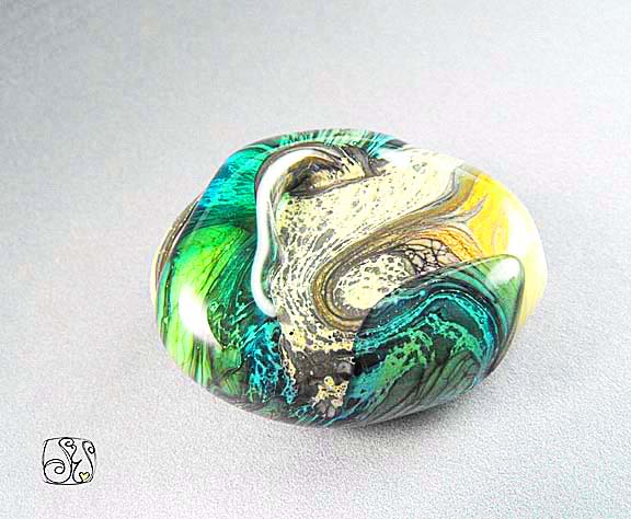 Creating an organic glass Bead