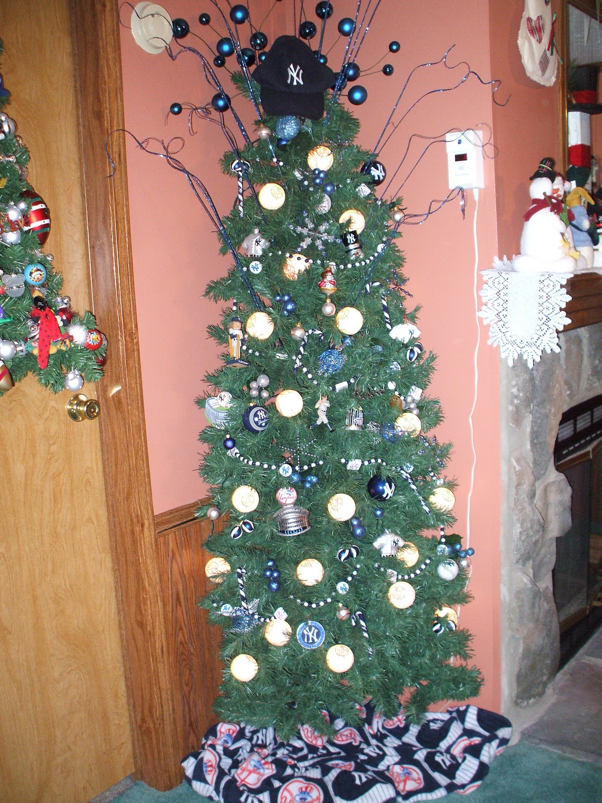 Gray Cardigan: Tree Parade!!