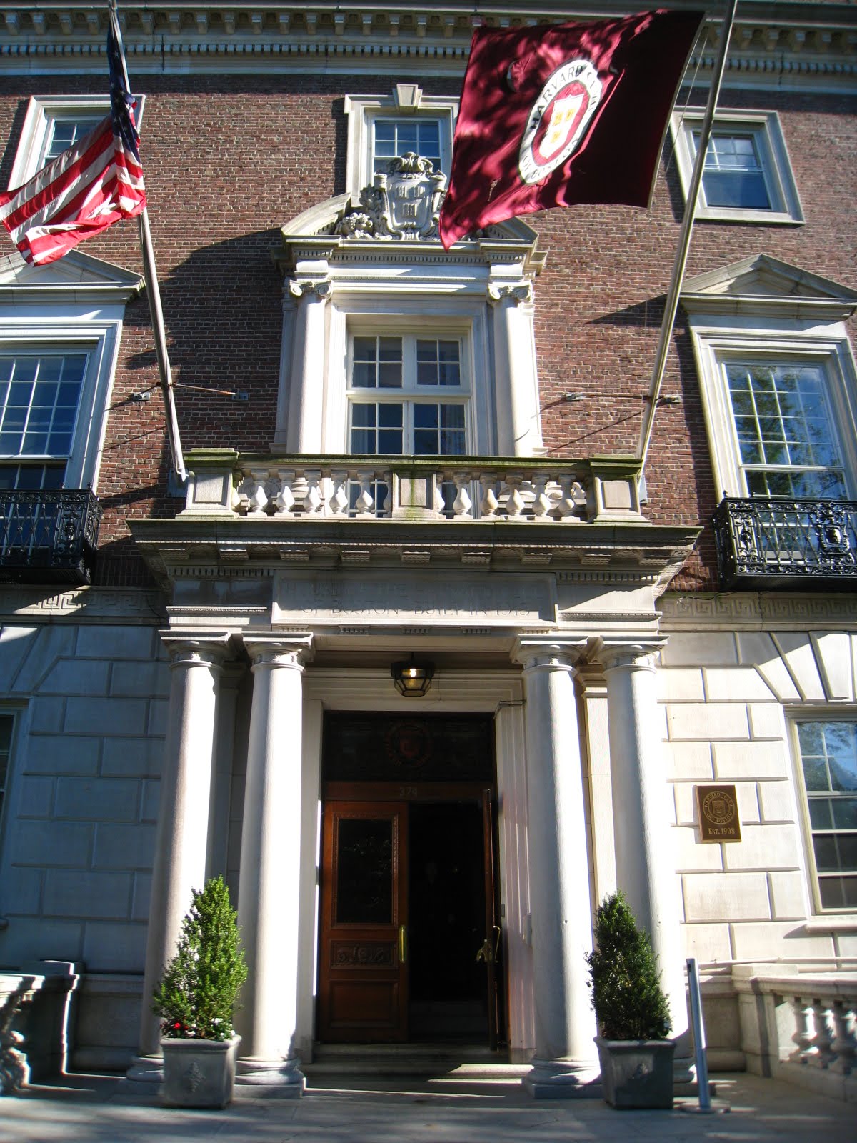 Ooh Mummy!: Dinner at Harvard Club of Boston