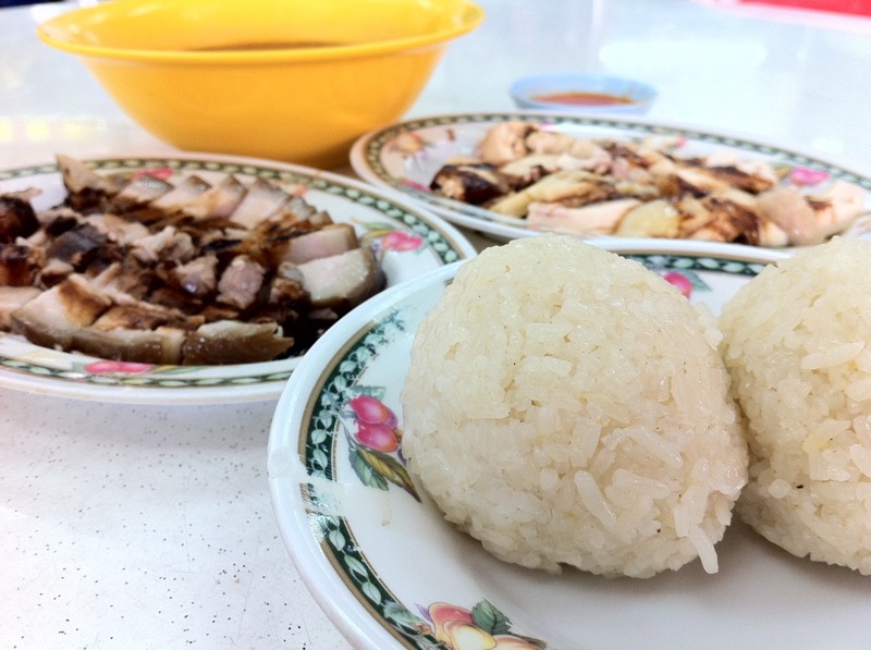 The Silver Chef: Hainan Chicken Rice Ball at Jalan Besar With Video