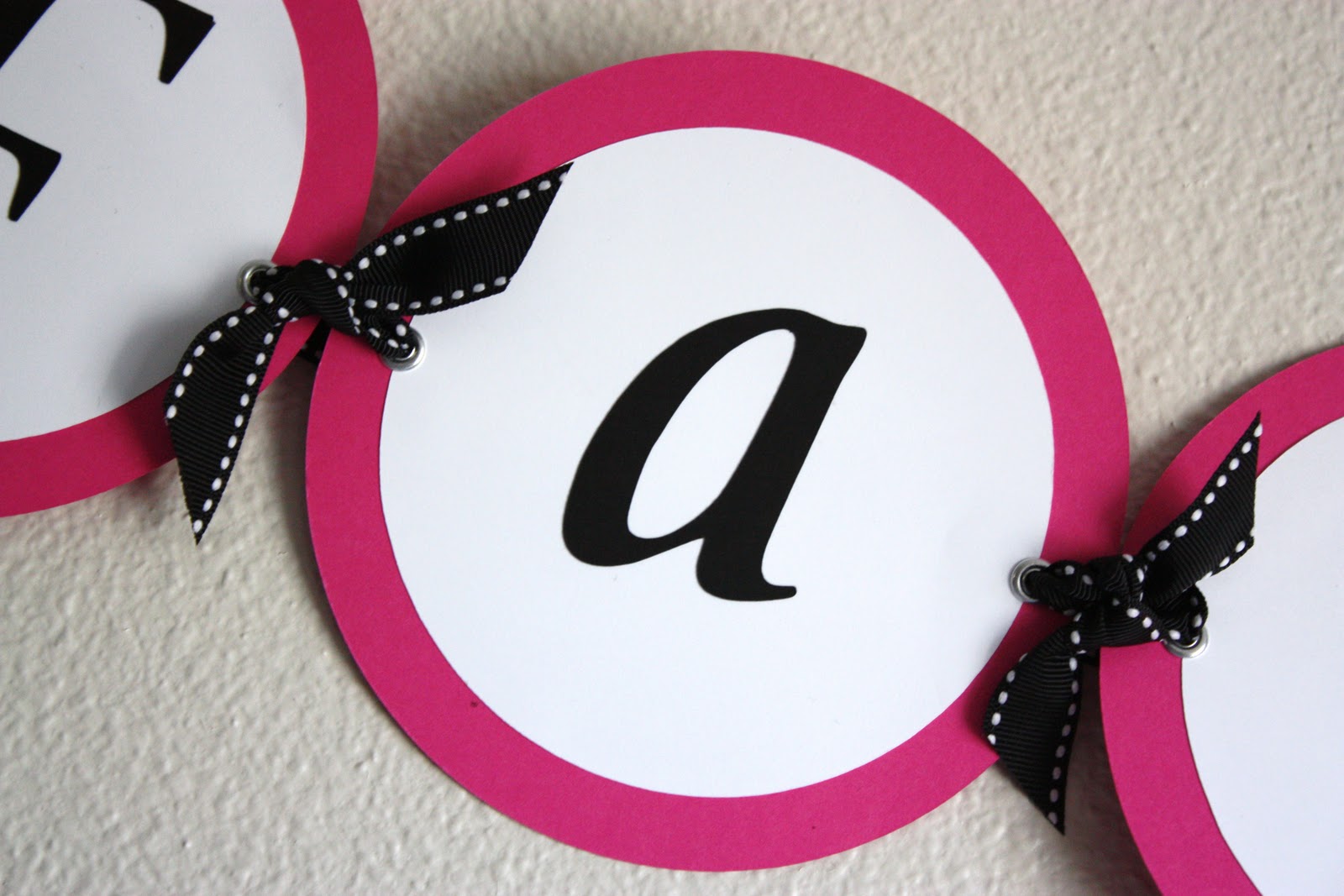 5M Creations: Pink & Black Banner