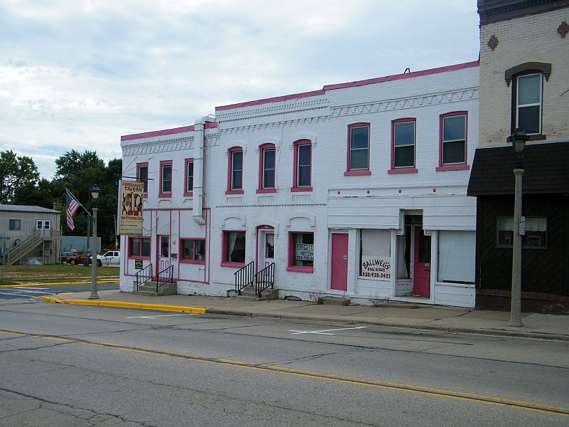 Historic Downtown Columbus Wisconsin: Comments - We Get Comments