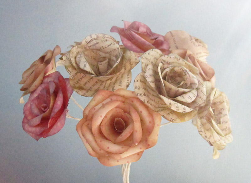 Momichka: Book Paper Flowers