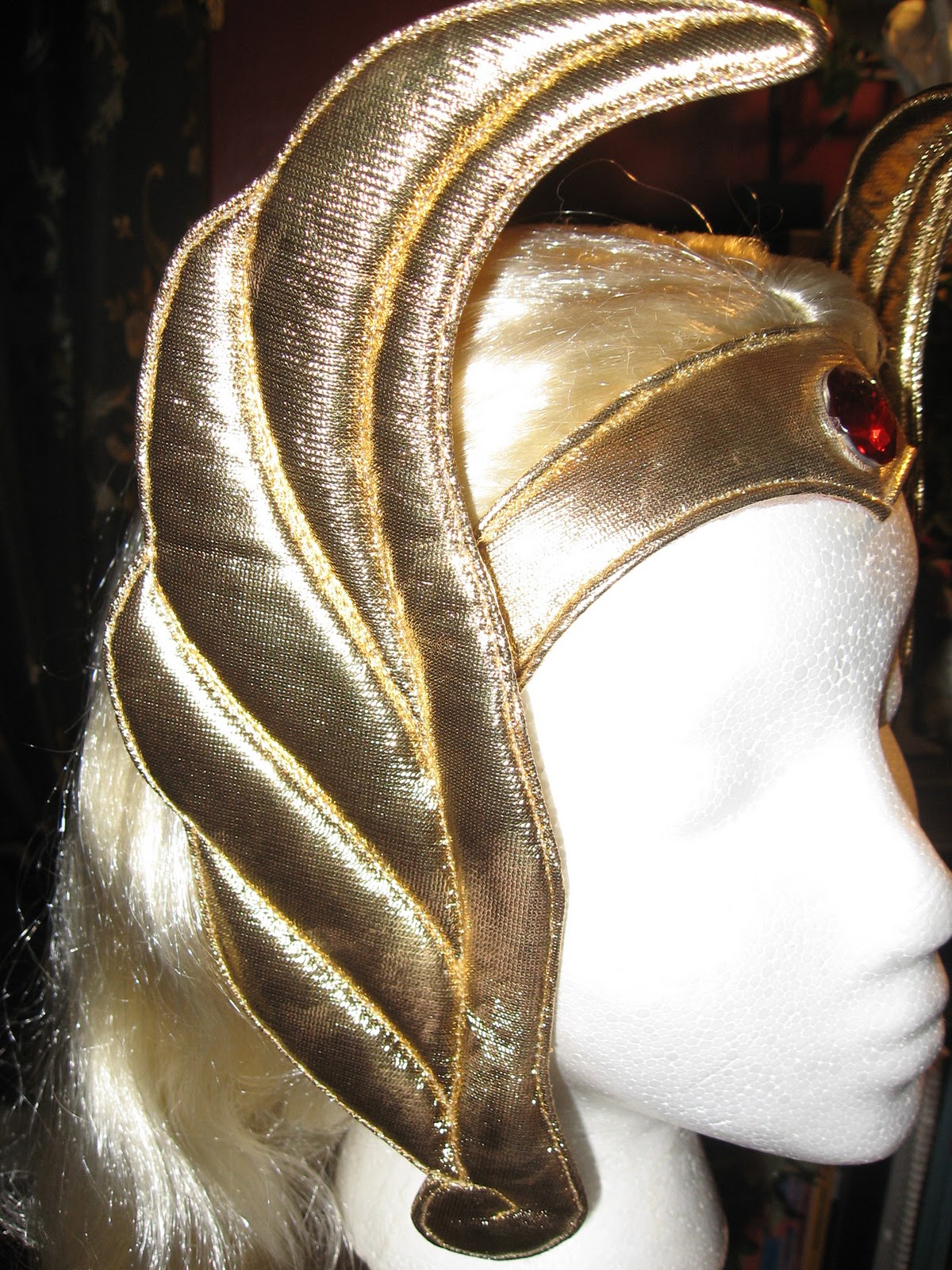 Phoenix costumes: She-ra