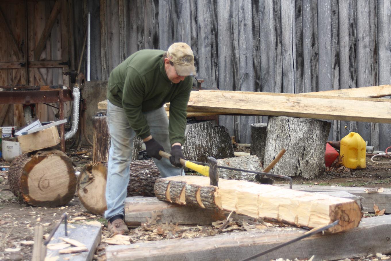 SUZY'S CABIN: Learning to hew a log by hand