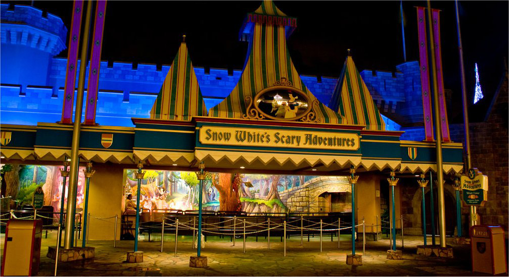 Filmic Light - Snow White Archive: Snow White's Ride at Walt Disney World