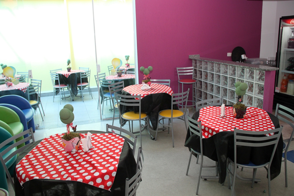 Mega Blaster Festas: BUFFET MAGIC BALLON