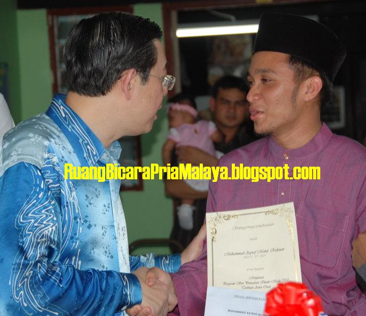 Tangan Juara Imam Muda Asyraf Perlu DiSamak? - Kerabu Bersuara